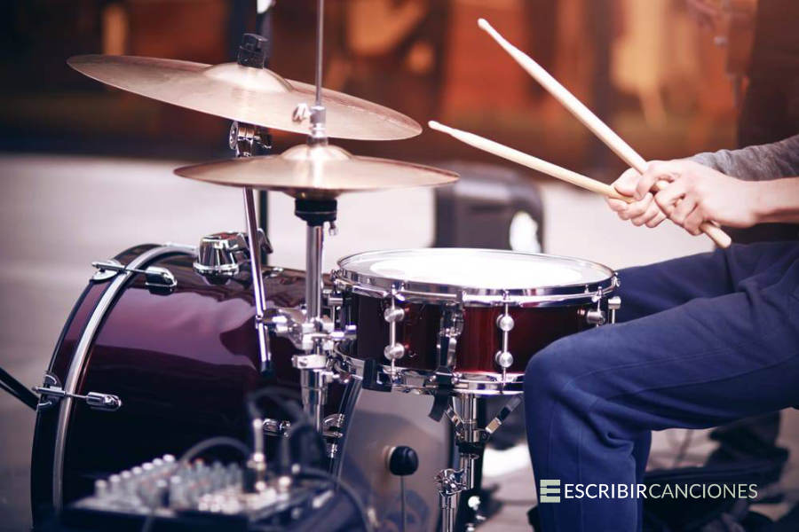 ¿Cuáles Son Los Mejores Instrumentos Musicales Para Tocar En Una Banda?